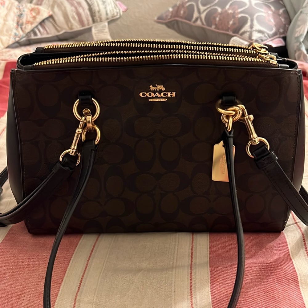 Coach Hand Bag, Crossbody Bag - Gem